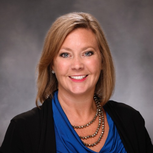 Amanda Biittner - Retro Report