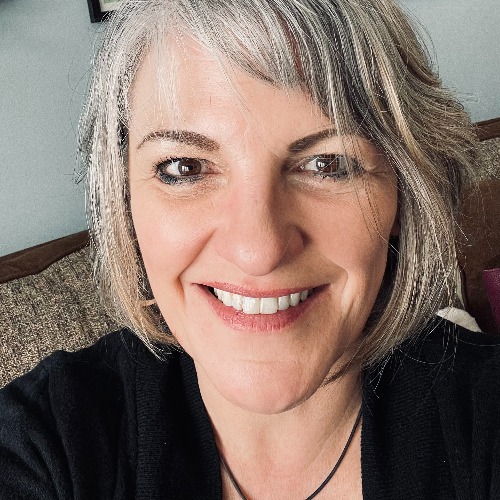 Beth Maglio - Retro Report