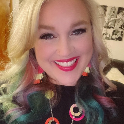 Stacie Christensen - Retro Report